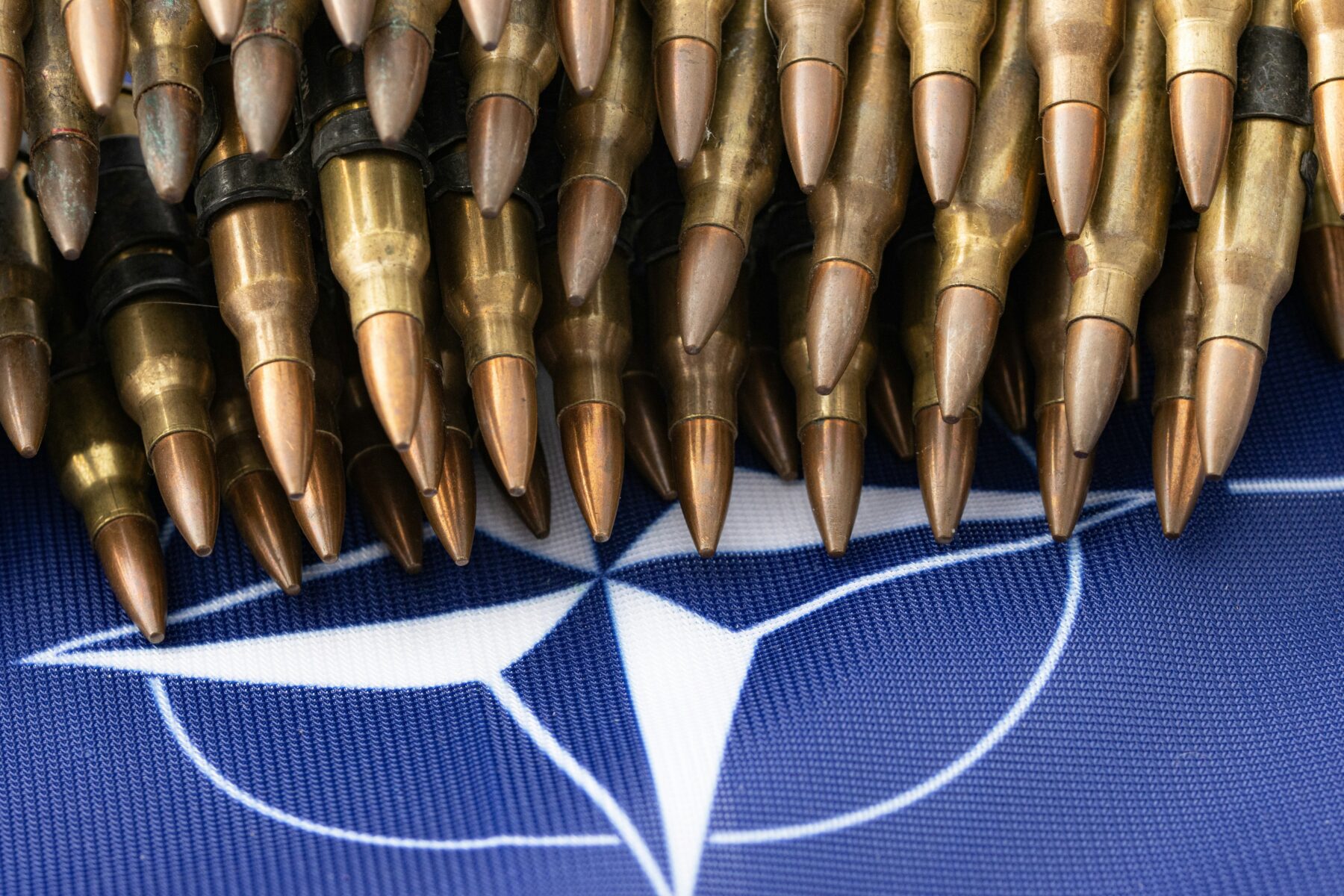 Arming with Integrity: Embedding good practice in the defence sector ...
